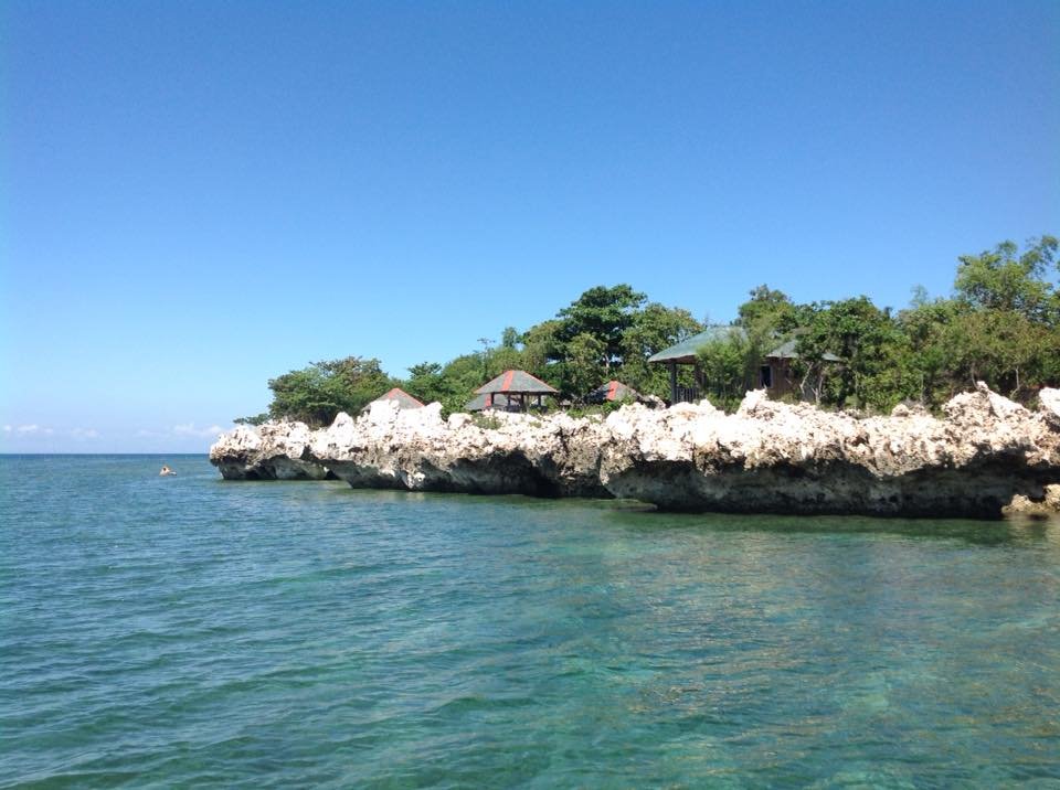 L and L Cove, Rock Resort Palompon » Shellwanders